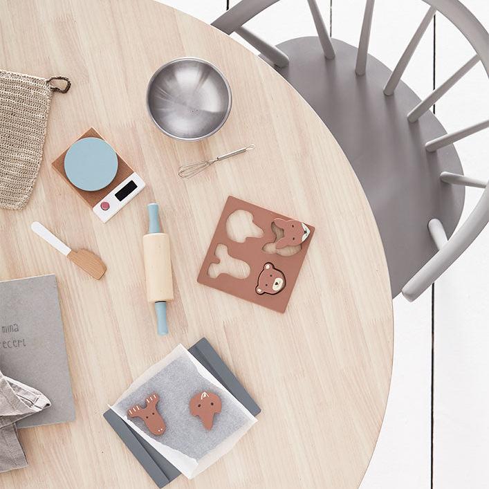 Kids Concept Toy Baking Set | Scandi Wooden Toys – Scandiborn