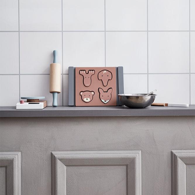 Kids Concept Toy Baking Set | Scandi Wooden Toys – Scandiborn