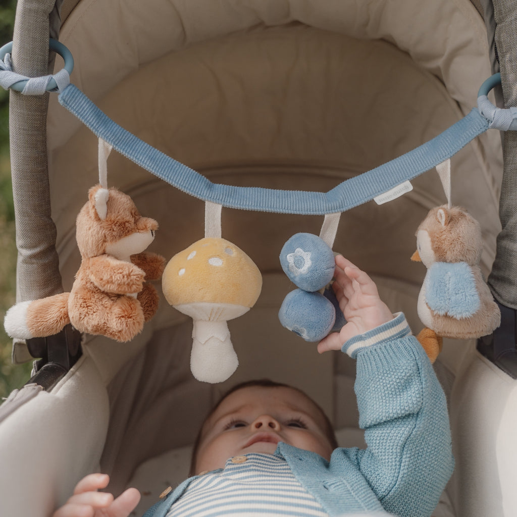 Wrap up with up to 15% off Gifts – Scandiborn