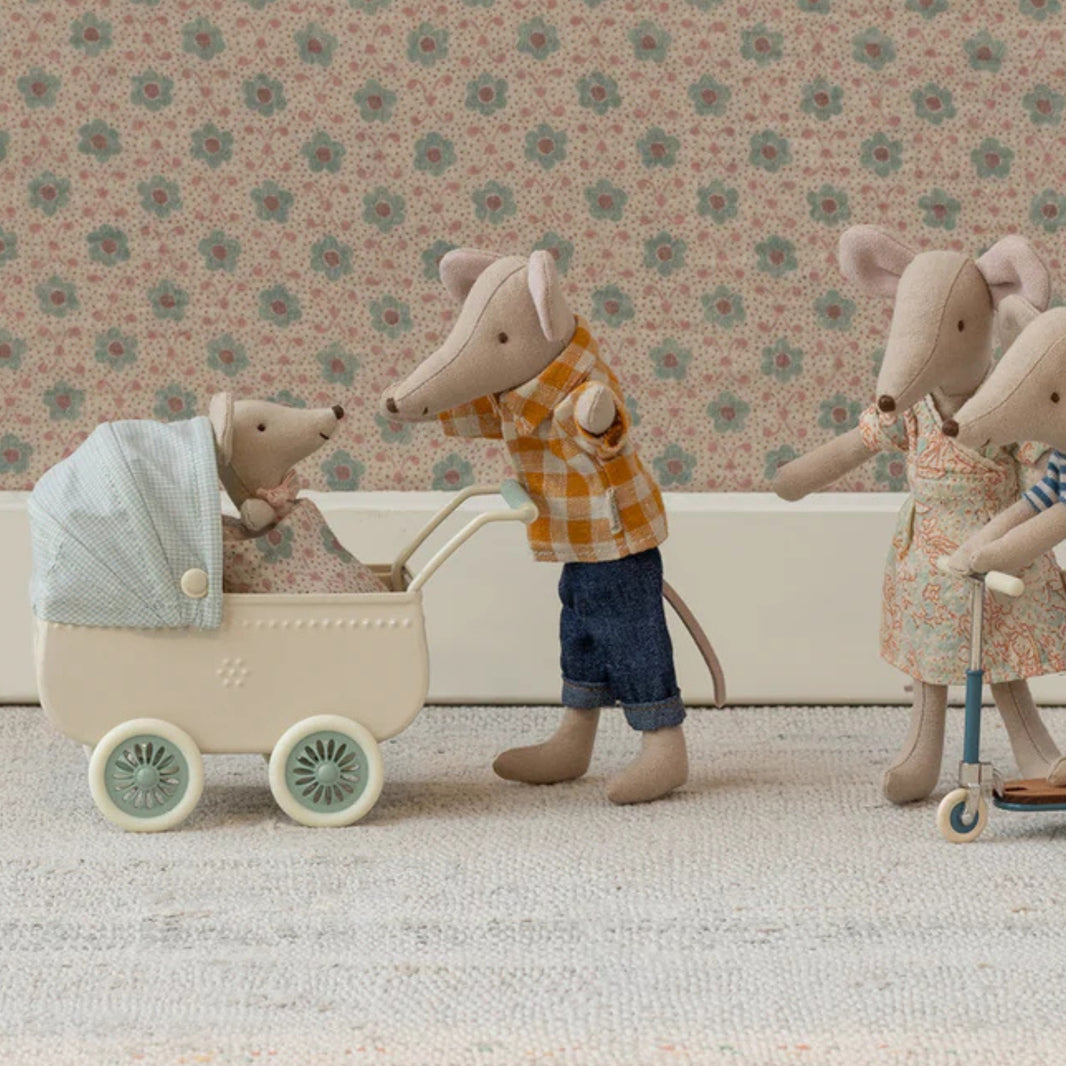 Maileg - Maileg Mice | Miniature Toys & Collectibles – Scandiborn