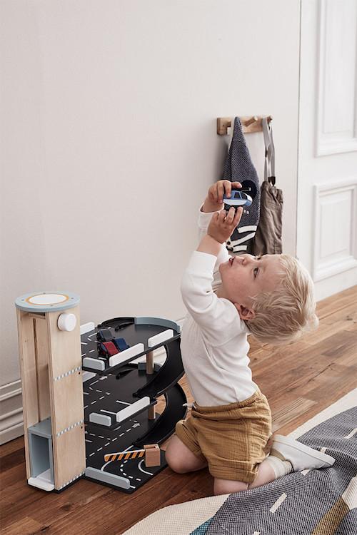 Kids Concept Aiden Toy Garage | Scandiborn