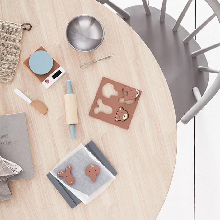Kids Concept Toy Baking Set | Scandi Wooden Toys – Scandiborn